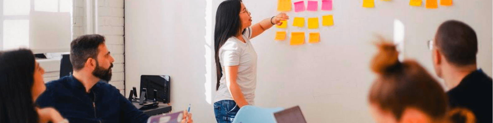 LinkedIn Profile Optimization For Dummies: Background Image Guide